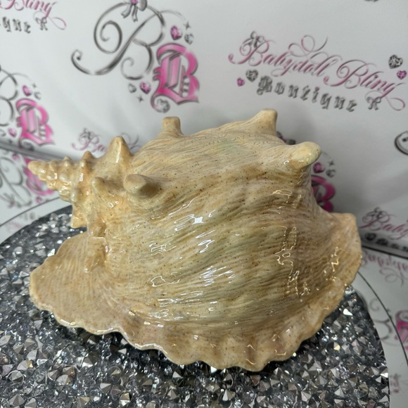Accents | Ceramic Conch Shell Large Decor In Beige Shiny Conch Shell ...